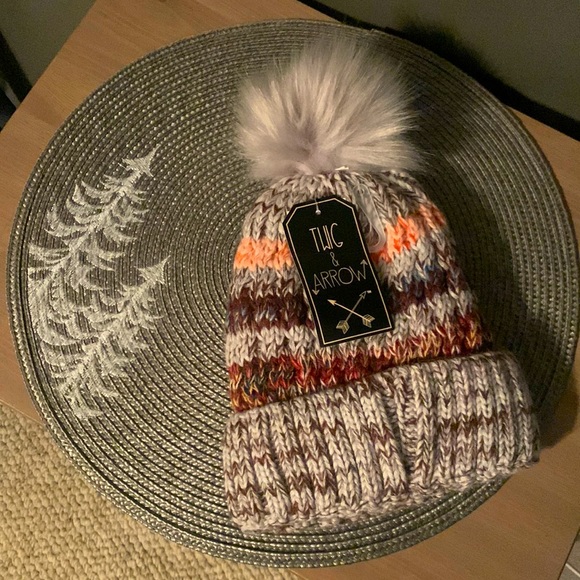 twig & arrow | Accessories | New Twig Arrow Toboggan Fleece Lined ...